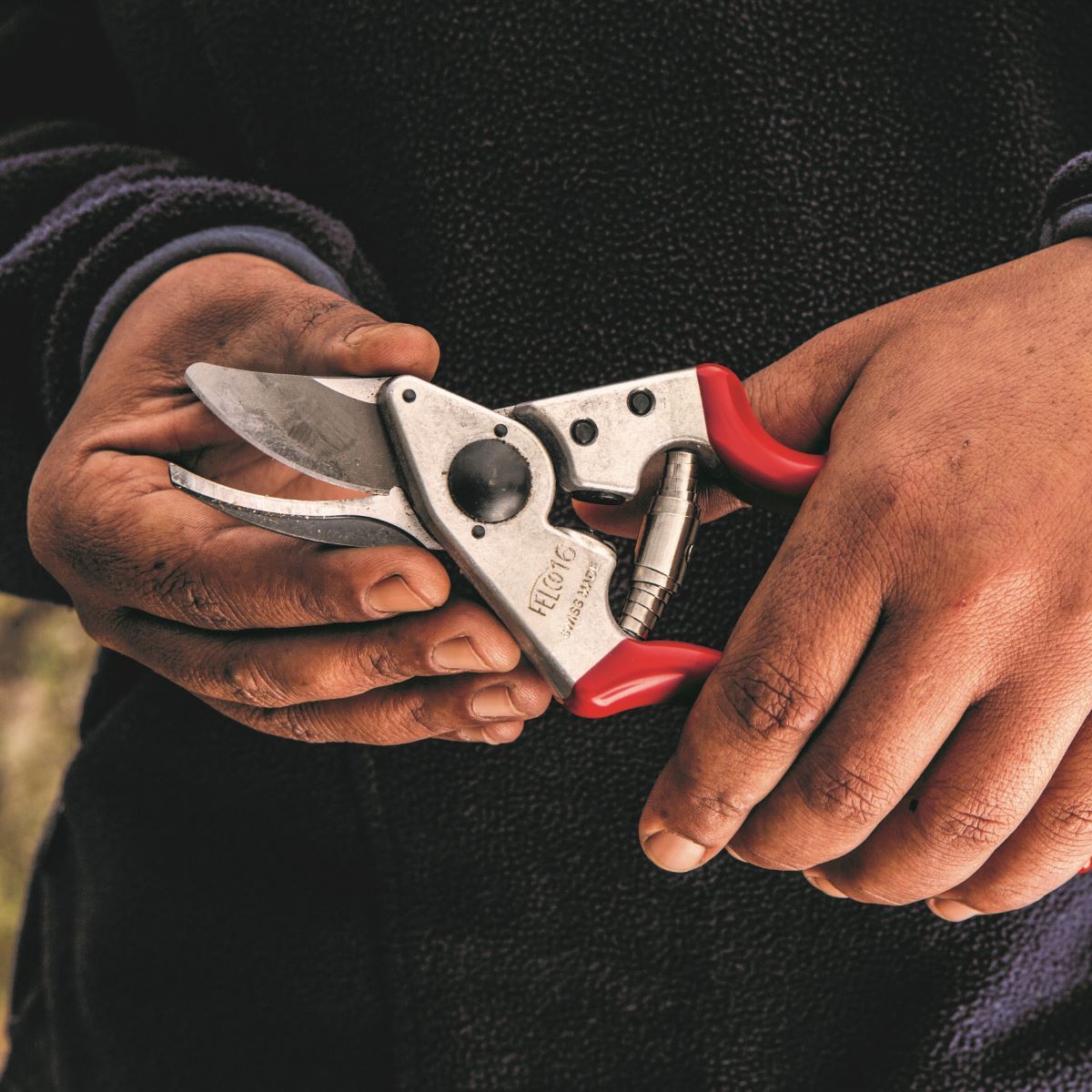 Felco Model 16 Ergonomic Bypass Secateurs Medium Left Handed